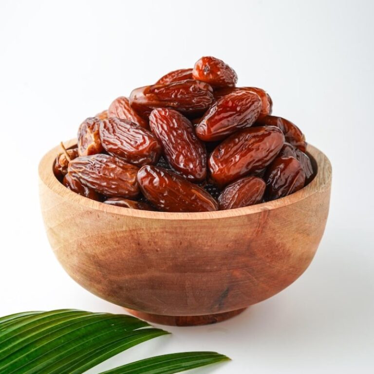 Wholesale Dates Supplier in UAE | Bulk Dates Exporter
